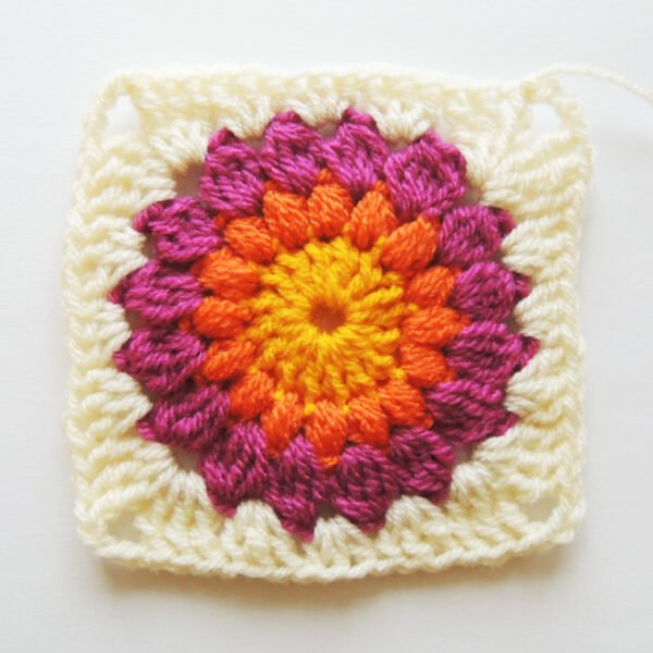 Sunburst Granny Square Pattern - My Crafts Inspirations